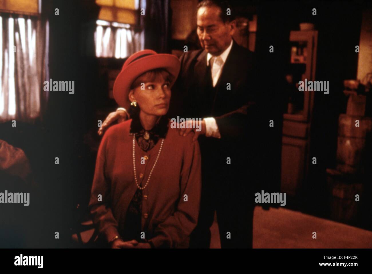 Mia Farrow, Keye Luke / Alice 1990 directed by Woody Allen Stock Photo ...