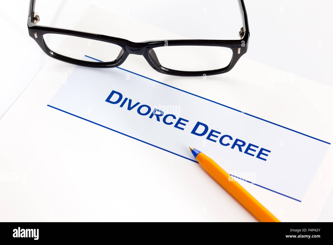 Divorce decree hi-res stock photography and images - Alamy