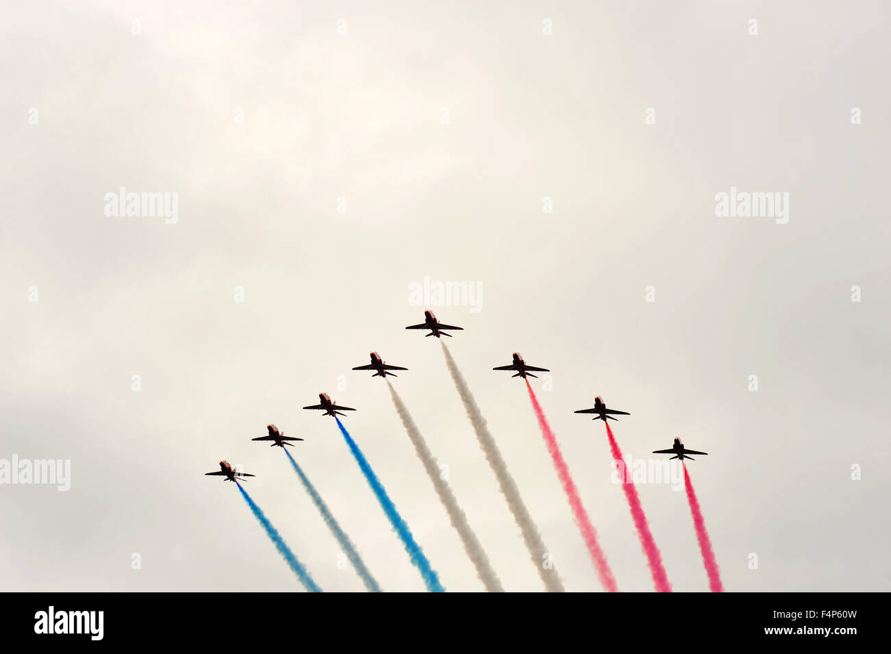 Missing red arrow hi-res stock photography and images - Alamy