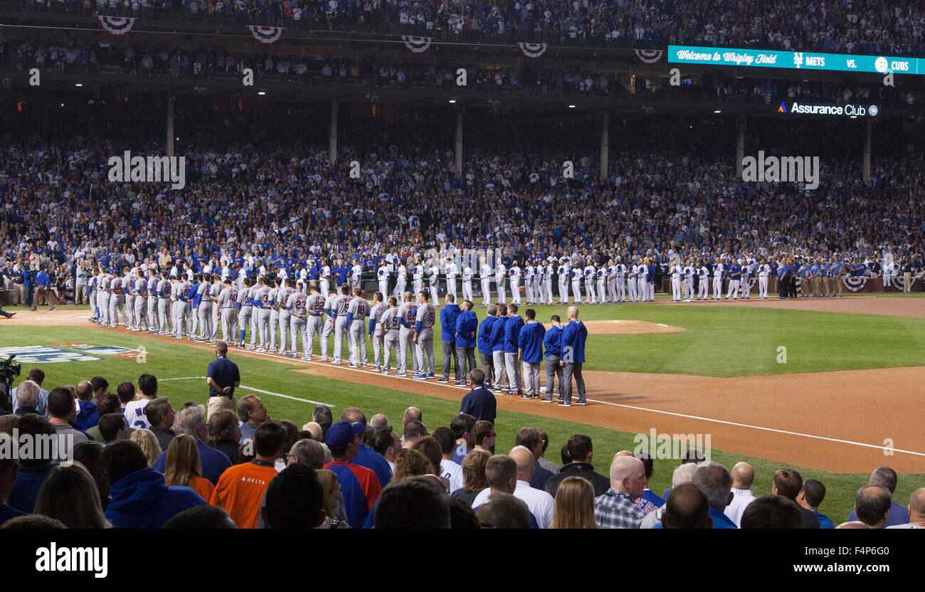 Mlb players national anthem hi-res stock photography and images - Alamy