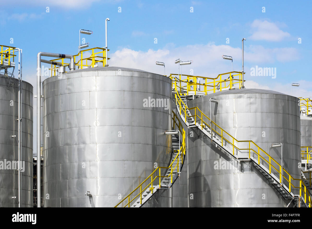 Gasoline container silo hi-res stock photography and images - Alamy