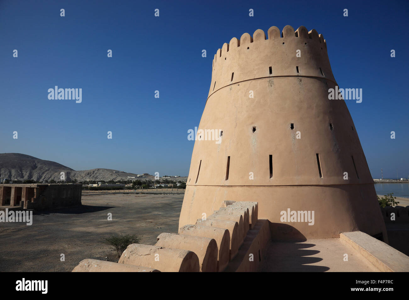 Bukha fort on musandam peninsula hi-res stock photography and images ...