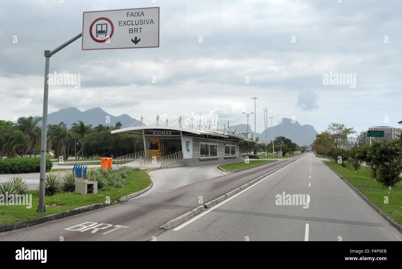 Rio de Janeiro, Brazil. 04th Oct, 2015. A Bus Rapid Transit (BRT) stop ...