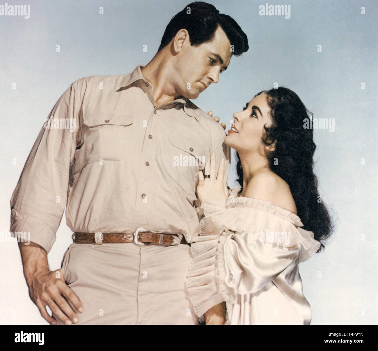 Elizabeth taylor giant 1955 hi-res stock photography and images - Alamy
