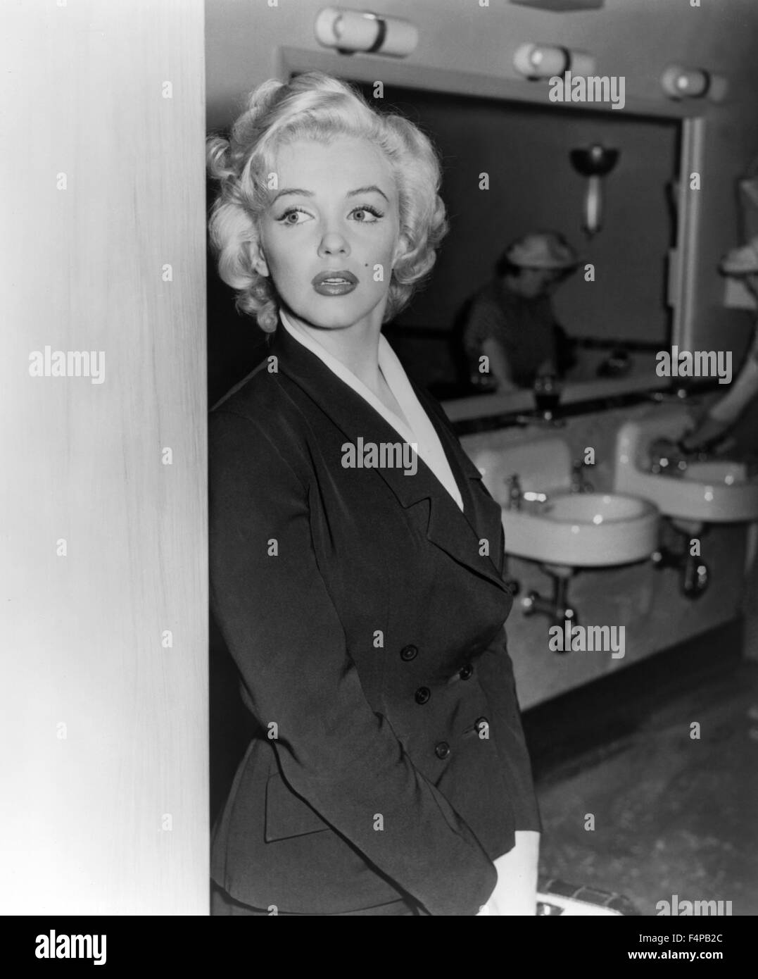 Marilyn monroe niagara Black and White Stock Photos & Images - Alamy