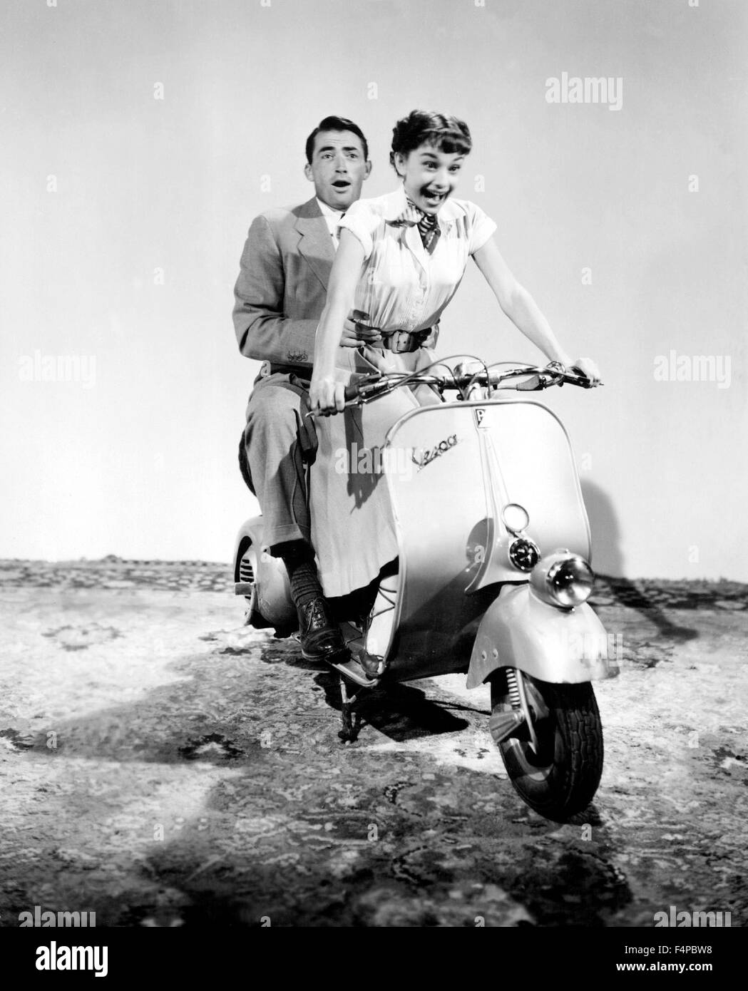 Audrey Hepburn Roman Holiday Stock Photos & Audrey Hepburn Roman ...
