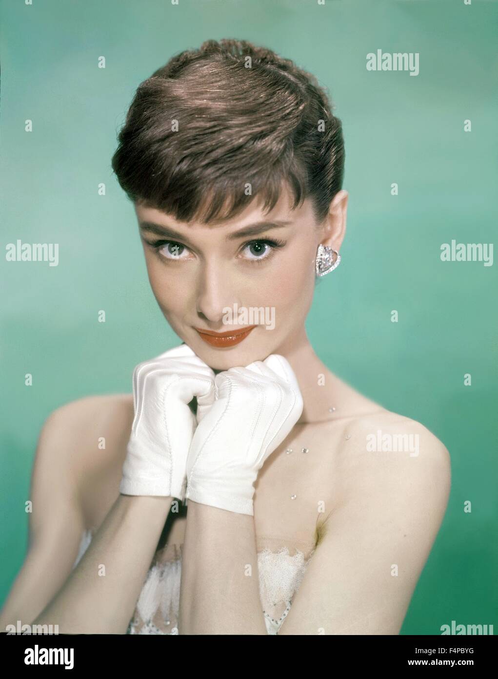 Audrey Hepburn / Sabrina 1954 directed by Billy Wilder (Paramount ...