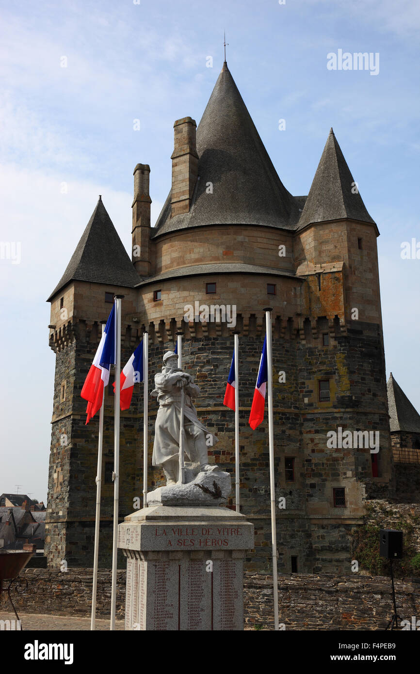 France, Brittany, the medieval castle of Vitre, front a war memorial ...