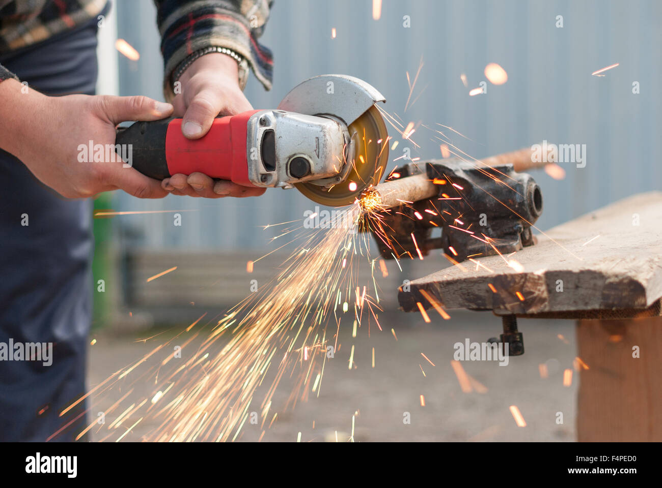 Power saw hi-res stock photography and images - Alamy