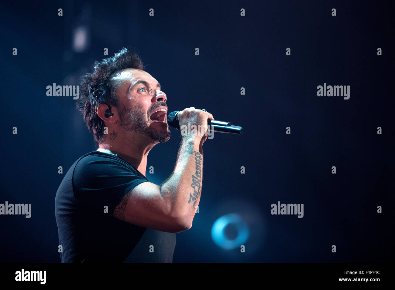 Naples, Italy. 20th Oct, 2015. Nek Singer, songwriter, performs live ...