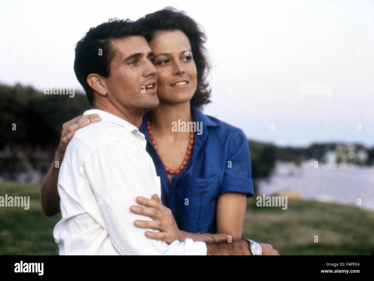 Year of living dangerously movie hi-res stock photography and images ...