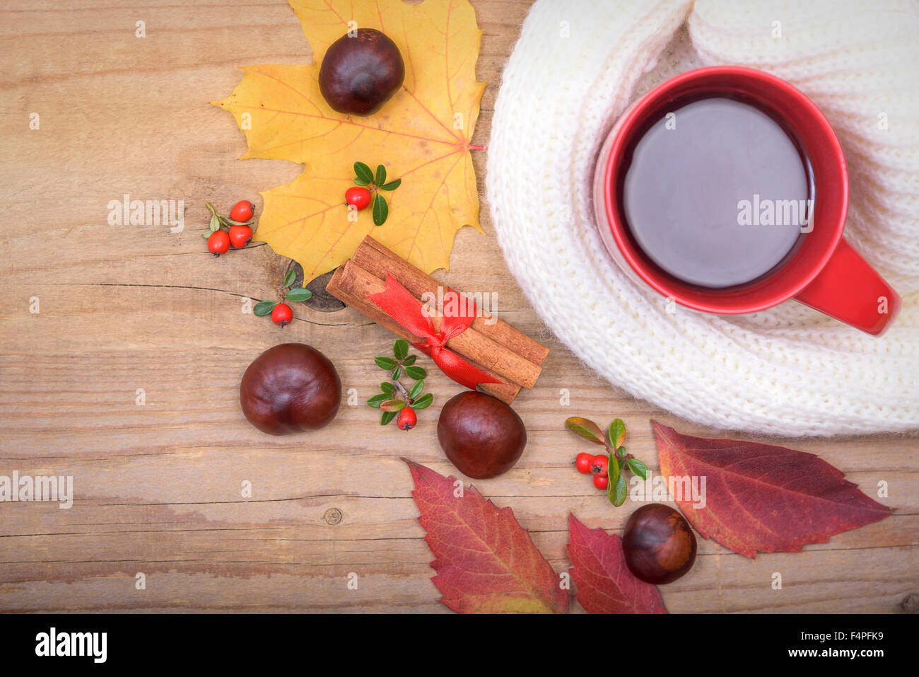 Autumn still life composition hi-res stock photography and images - Alamy
