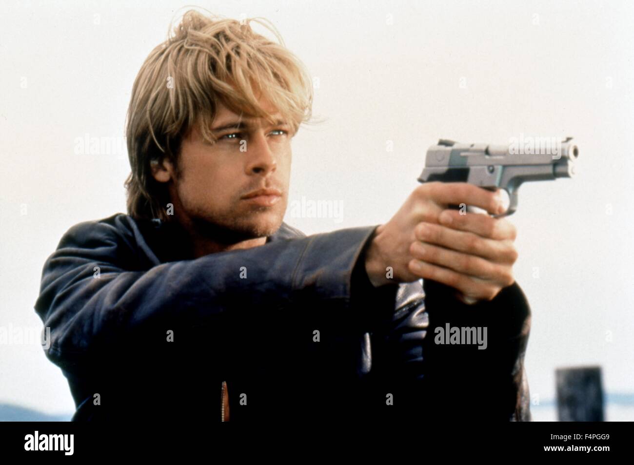 Brad Pitt / The Devil's Own / 1997 directed by Alan J Pakula Stock ...