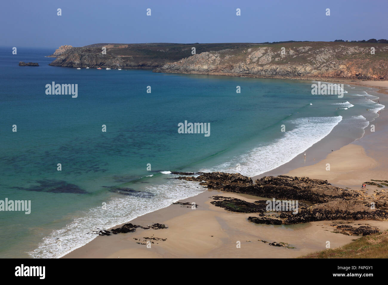 France, Brittany, scenic at the Cap Sizun, the bay Baie des Trepasses ...