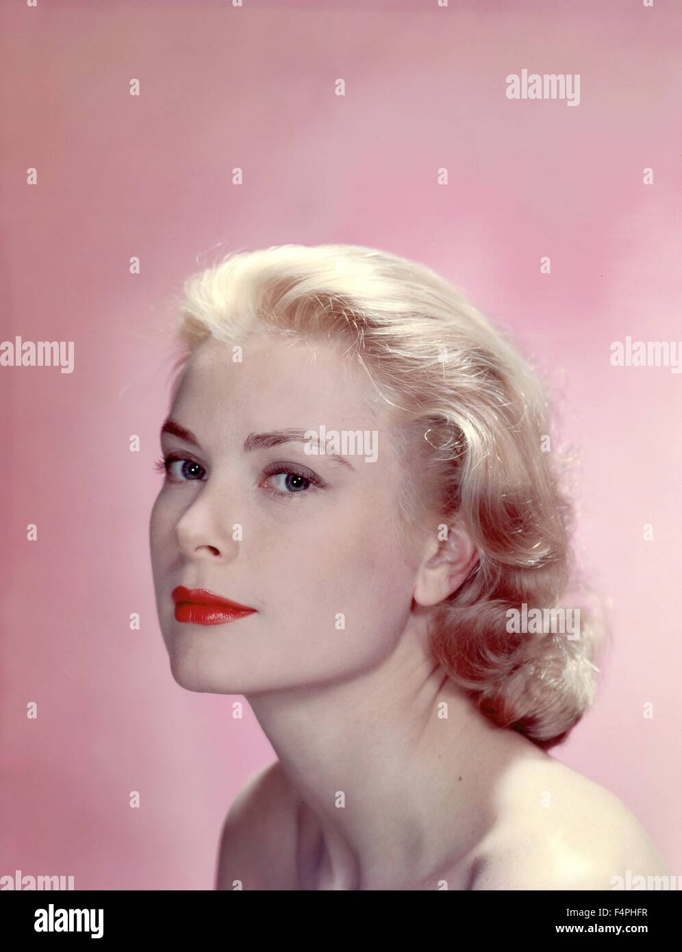 Grace kelly in the 50s hi-res stock photography and images - Alamy