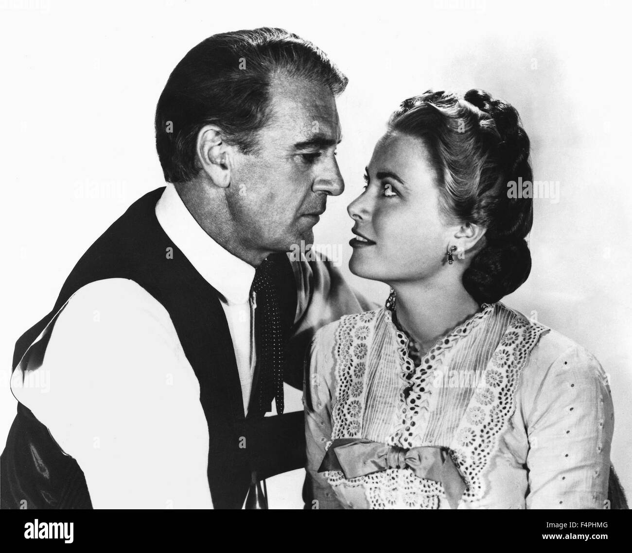 Gary Cooper and Grace Kelly / High Noon / 1952 directed by Fred ...