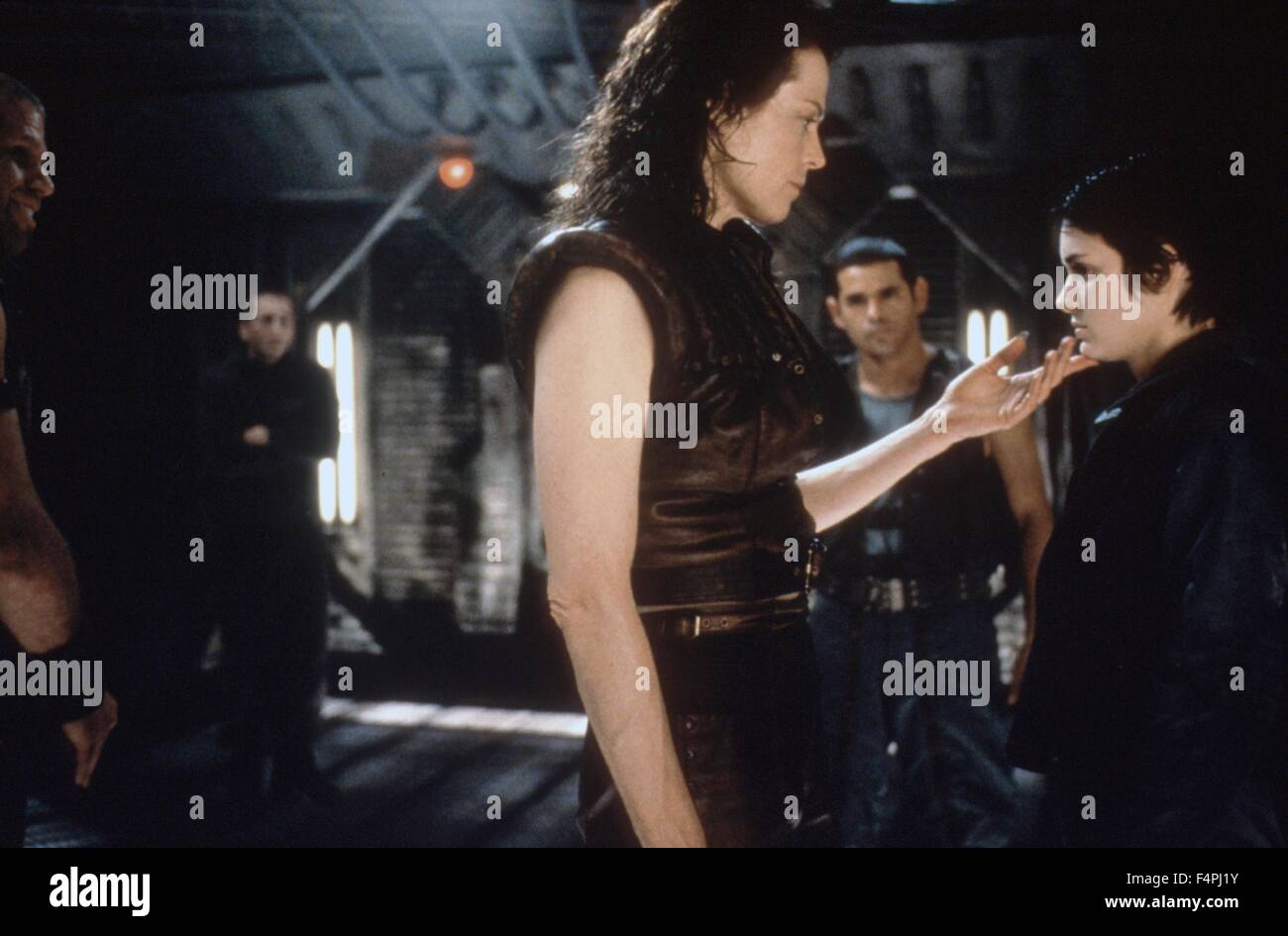 Sigourney Weaver and Winona Ryder / Alien: Resurrection / 1997 directed by Jean-Pierre Jeunet ...