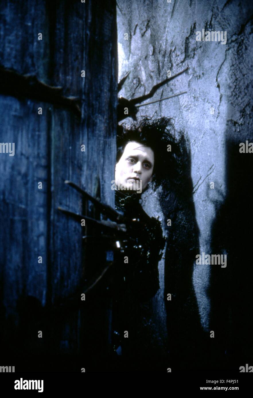 Johnny Depp Edward Scissorhands 1990 Directed By Tim Burton