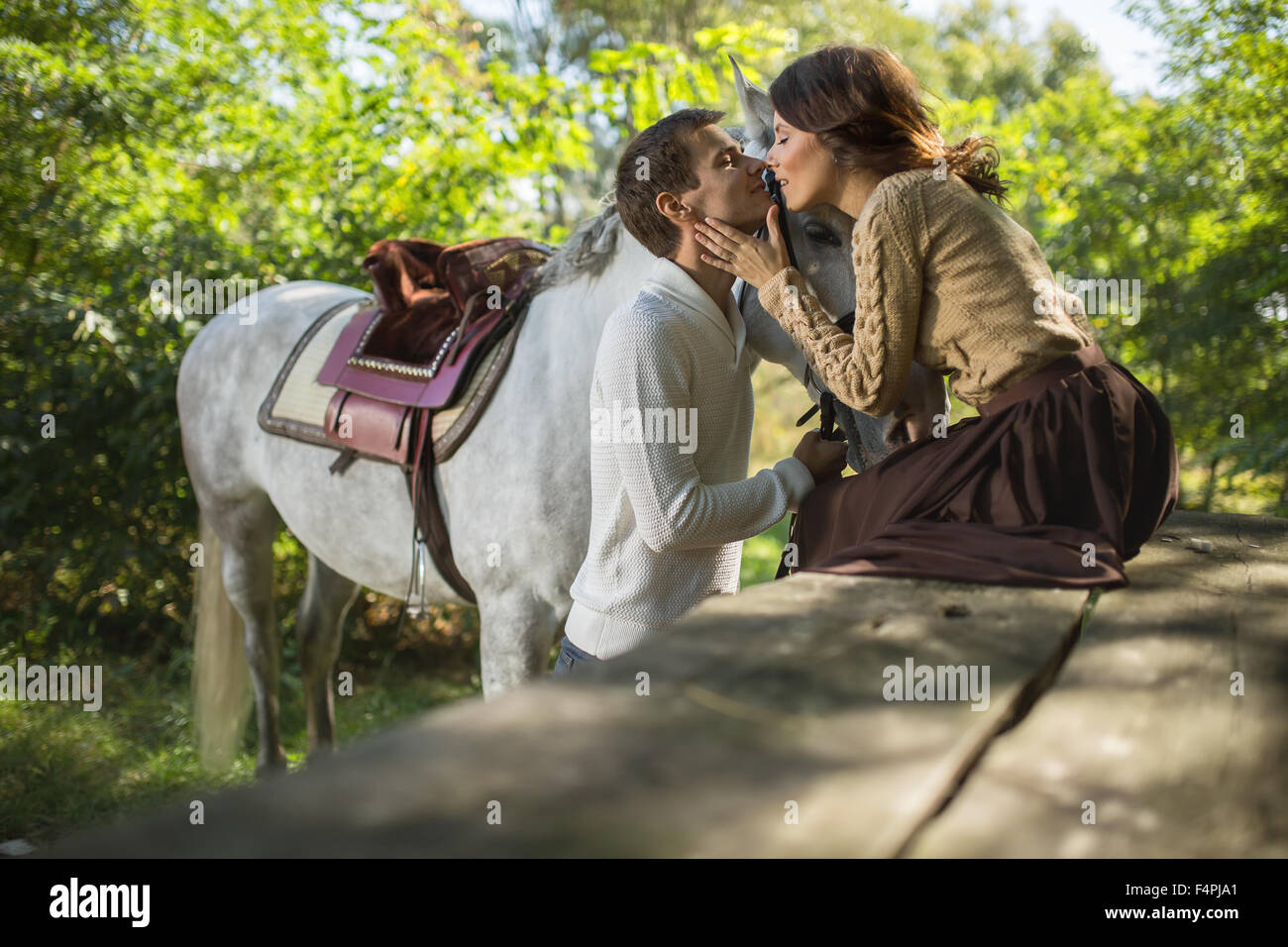 Meet those who share your passion for horses and fall in love - Sisili ...