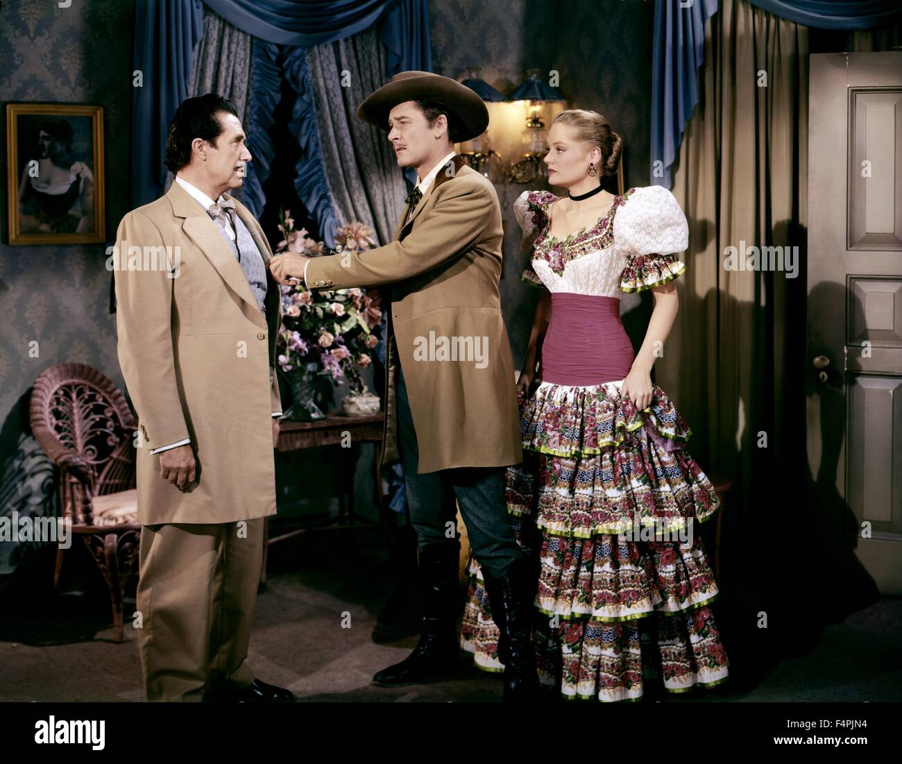 Victor Francen, Errol Flynn and Alexis Smith / San Antonio / 1945 ...