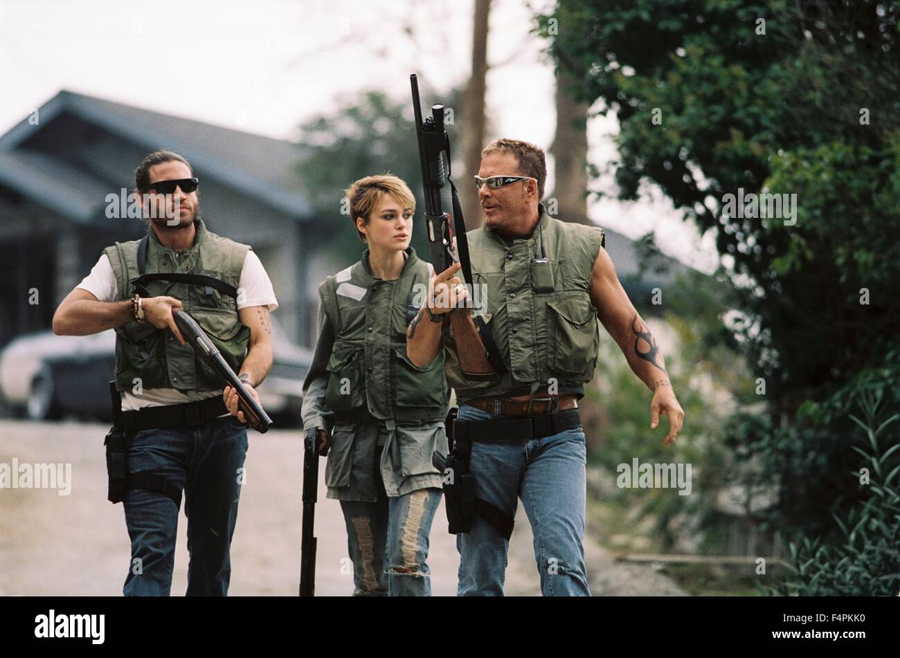 Edgar ramirez keira knightley domino hi-res stock photography and images - Alamy