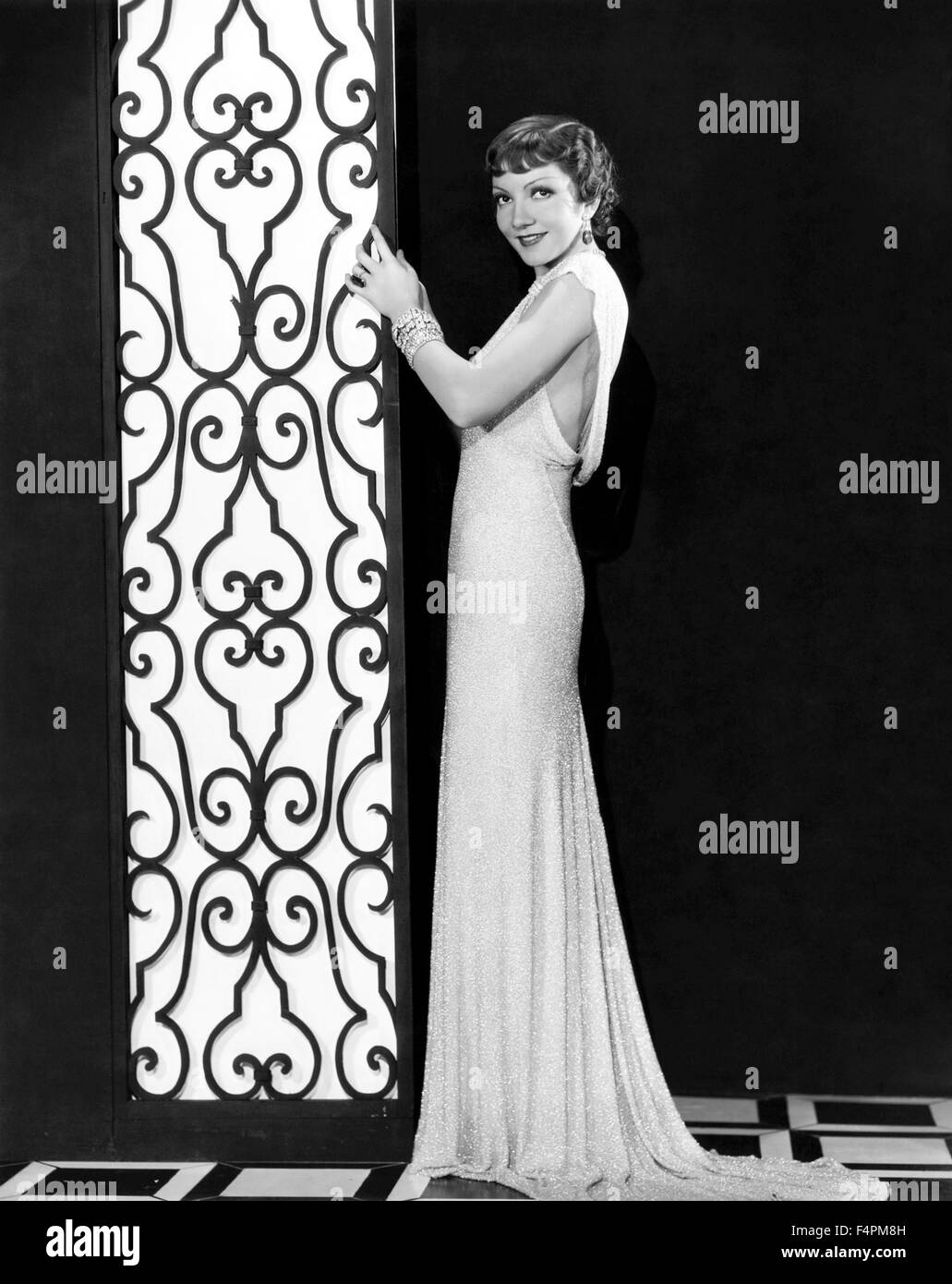 Claudette colbert hi-res stock photography and images - Alamy