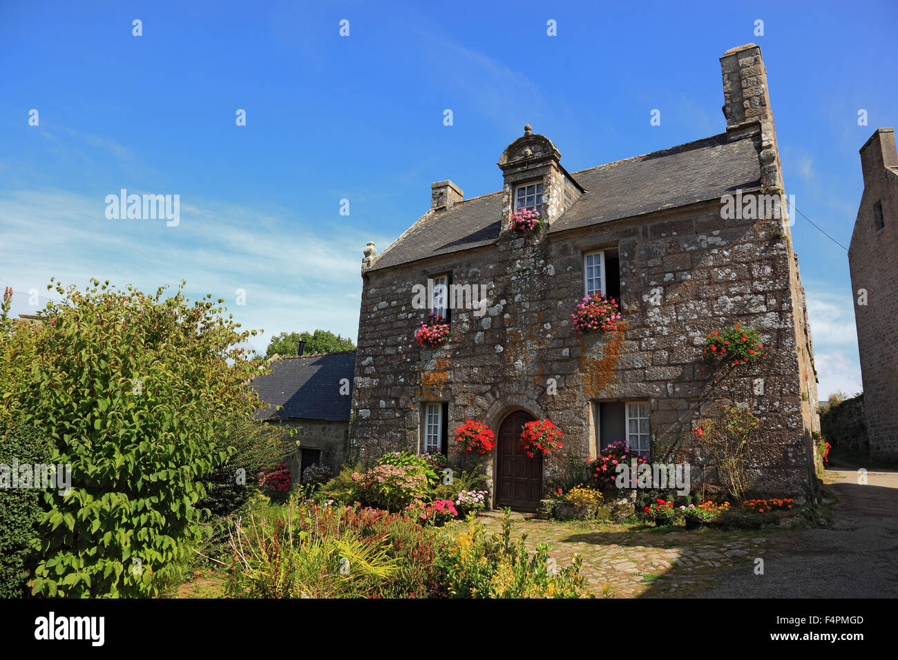 France, Brittany, houses in the medieval village Locronan Stock Photo ...