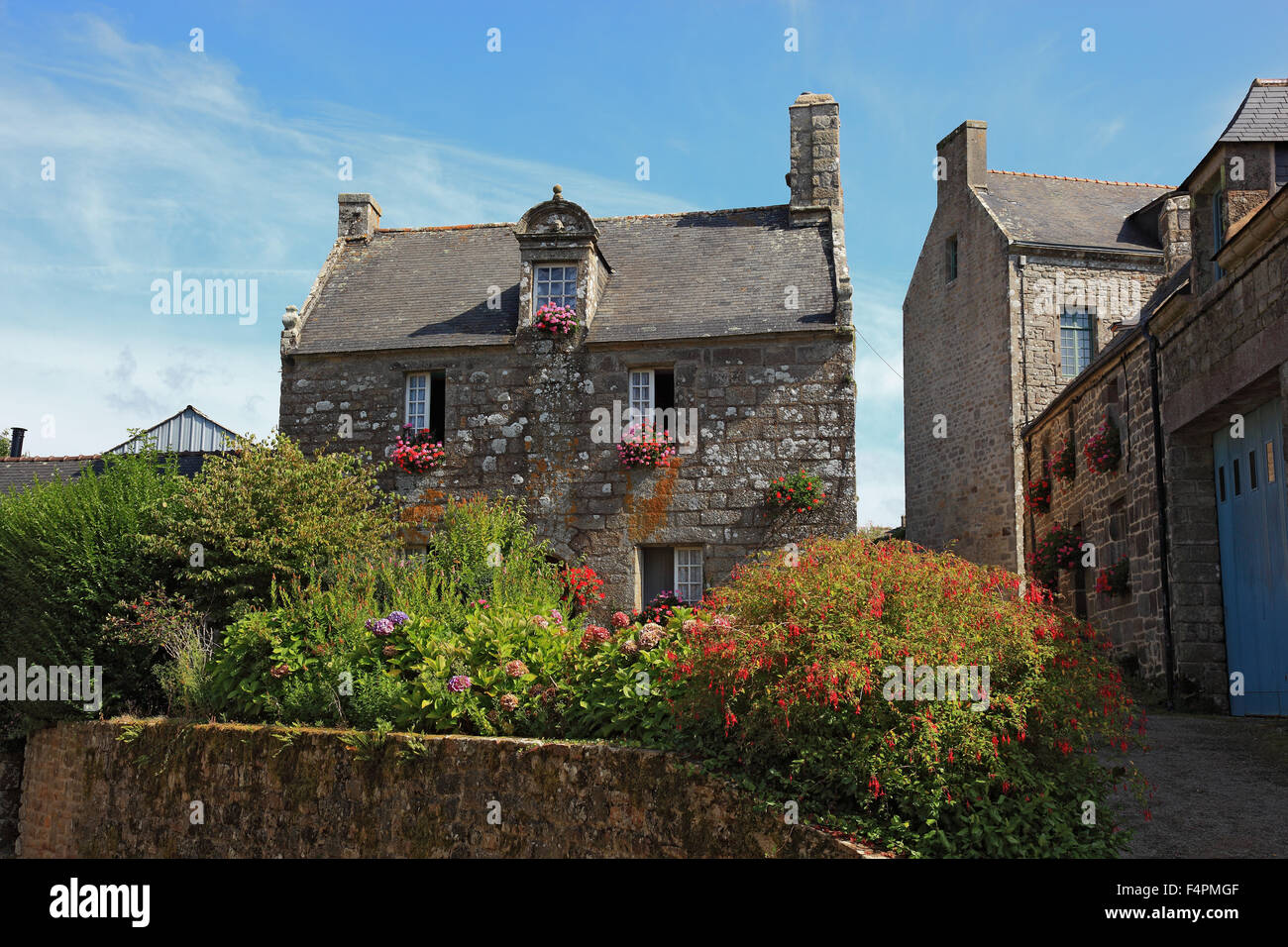 France, Brittany, houses in the medieval village Locronan Stock Photo ...