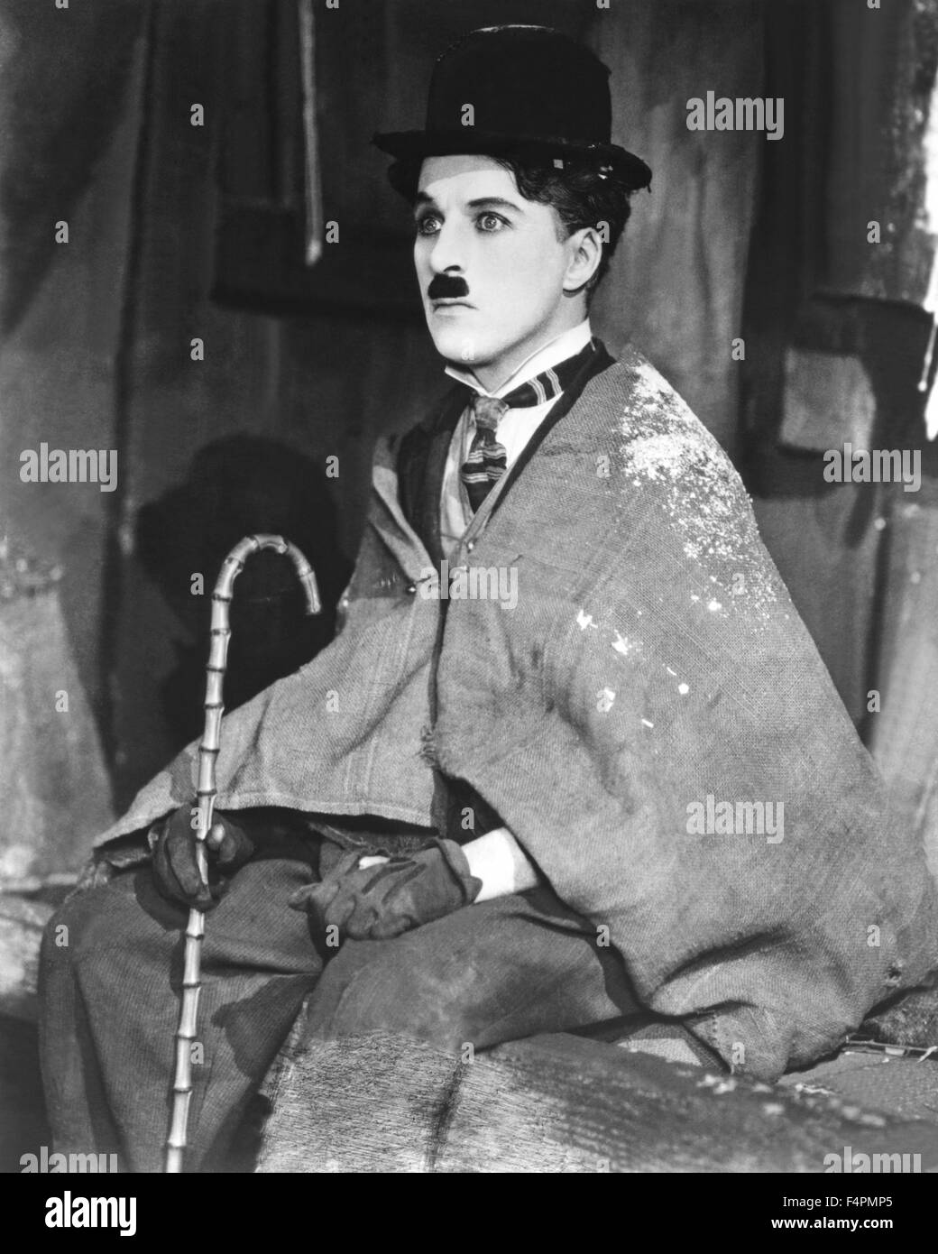 Charlie chaplin hi-res stock photography and images - Alamy