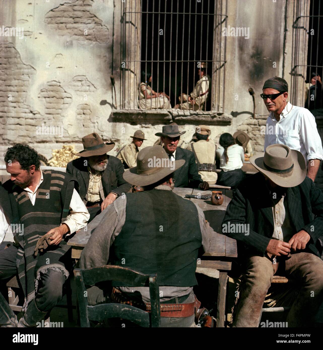 Ernest borgnine the wild bunch hi-res stock photography and images - Alamy