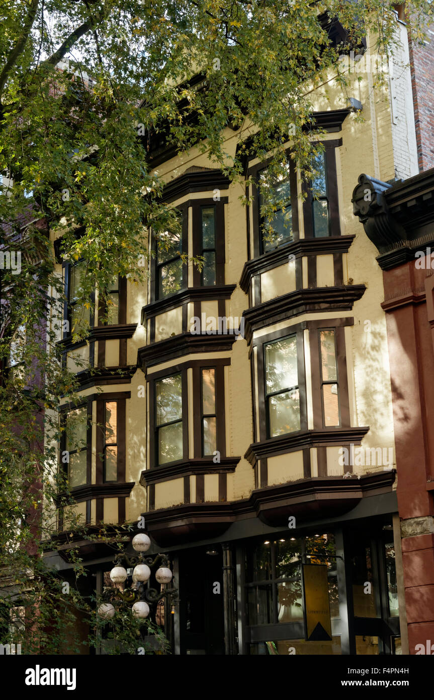 Heritage building with bay windows facade on Water Street in the ...