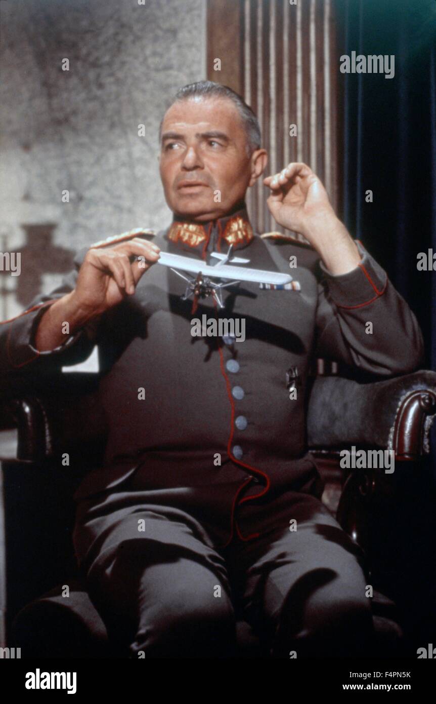 Action max hi-res stock photography and images - Alamy