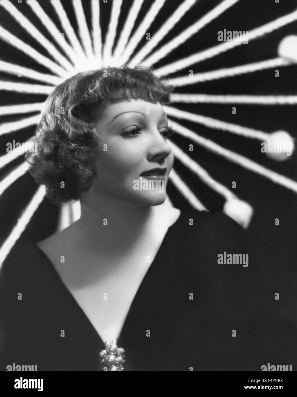Claudette colbert hi-res stock photography and images - Alamy
