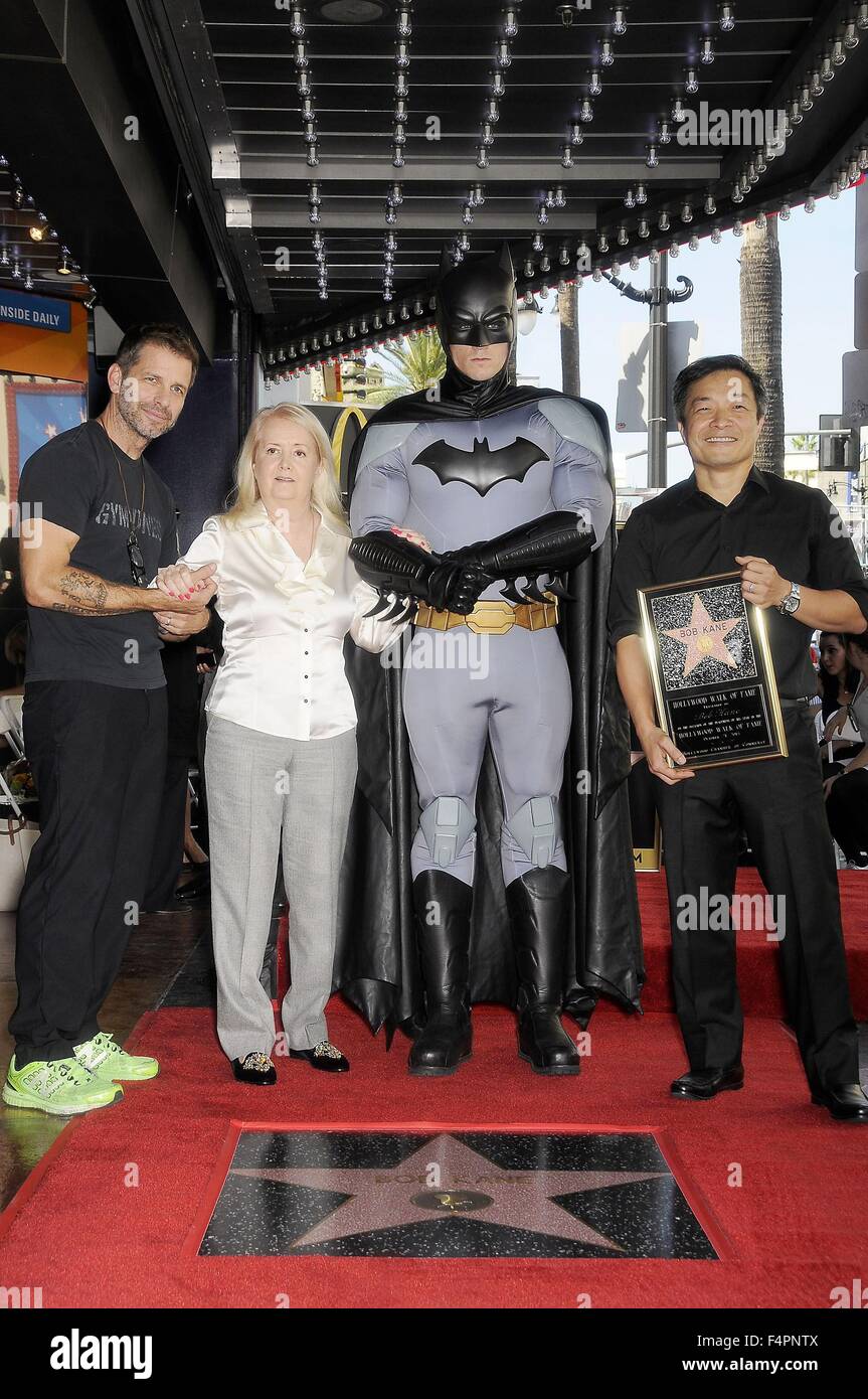 Los Angeles, CA, USA. 21st Oct, 2015. Zack Snyder, Elizabeth Sanders ...