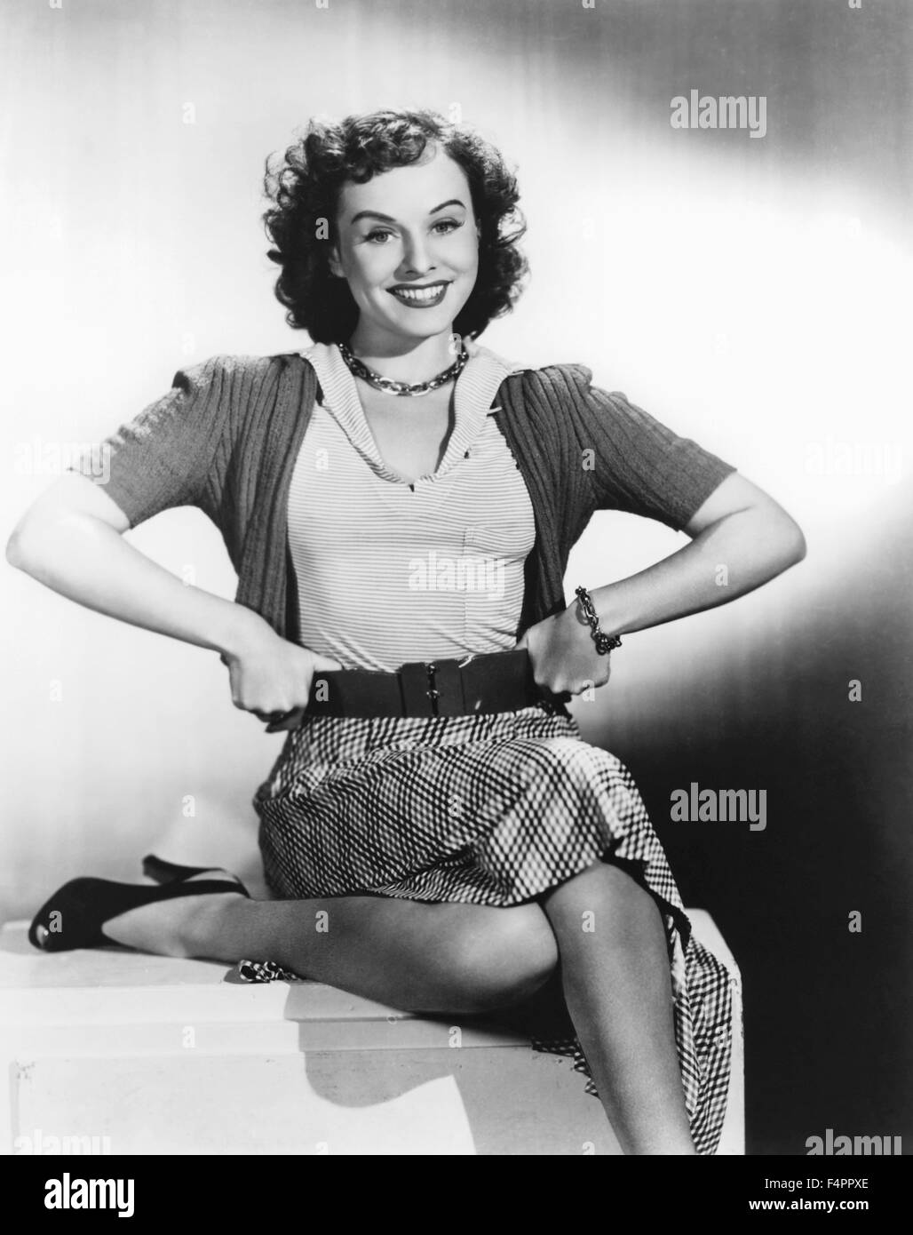 Paulette goddard hi-res stock photography and images - Alamy