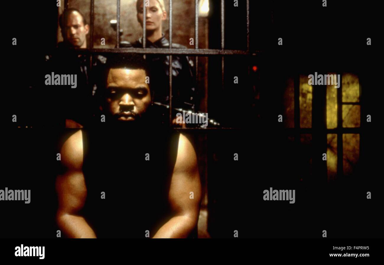 Ice Cube and Natasha Henstridge / Ghosts Of Mars / 2001 directed by ...