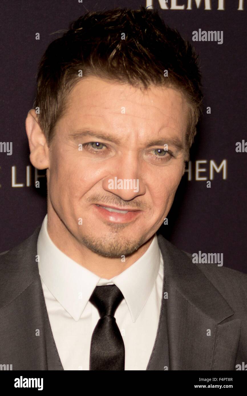 New York, NY, USA. 20th Oct, 2015. Jeremy Renner at arrivals for Remy ...