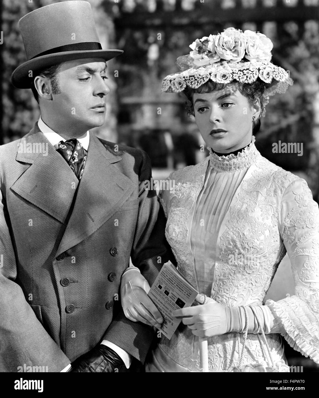 Charles Boyer and Ingrid Bergman / Gaslight / 1944 directed by George ...