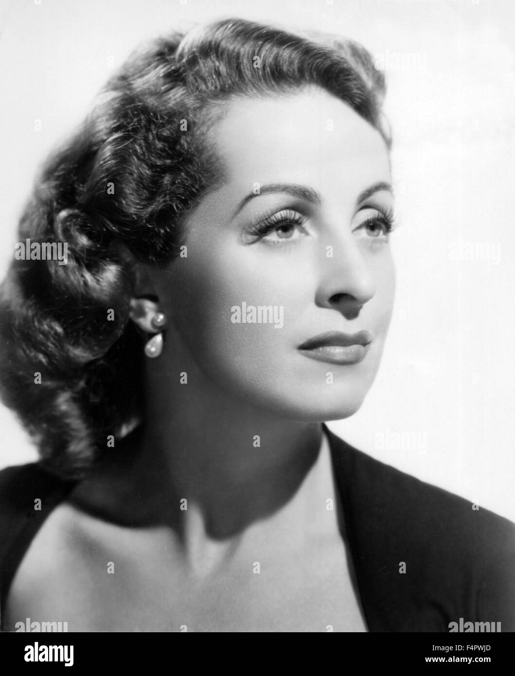 Danielle Darrieux / L'affaire Ciceron / 1952 directed by Joseph L ...