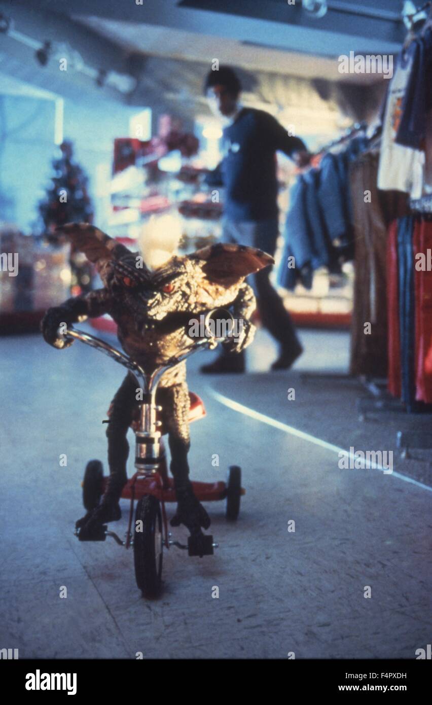 Gremlins / 1984 / directed by Joe Dante / [Warner Bros. Pictures ...