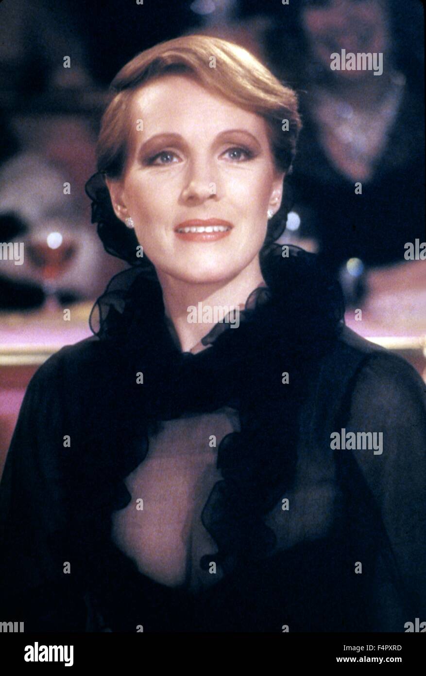 Blake edwards julie andrews victor victoria hi-res stock photography ...