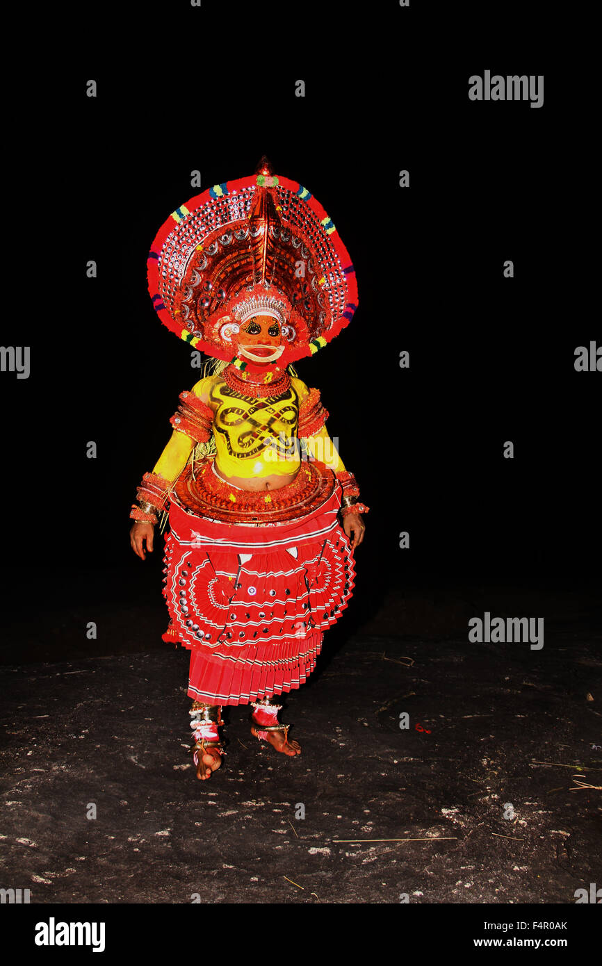 Angry gods india hi-res stock photography and images - Alamy