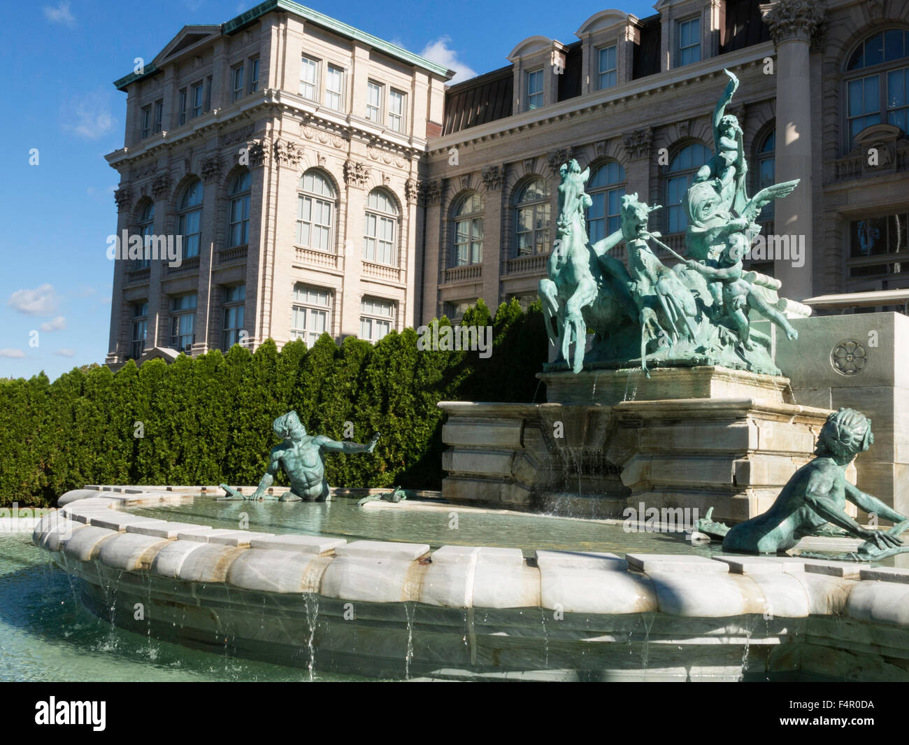 Lillian Goldman Fountain of Life and the Mertz Library, New York ...