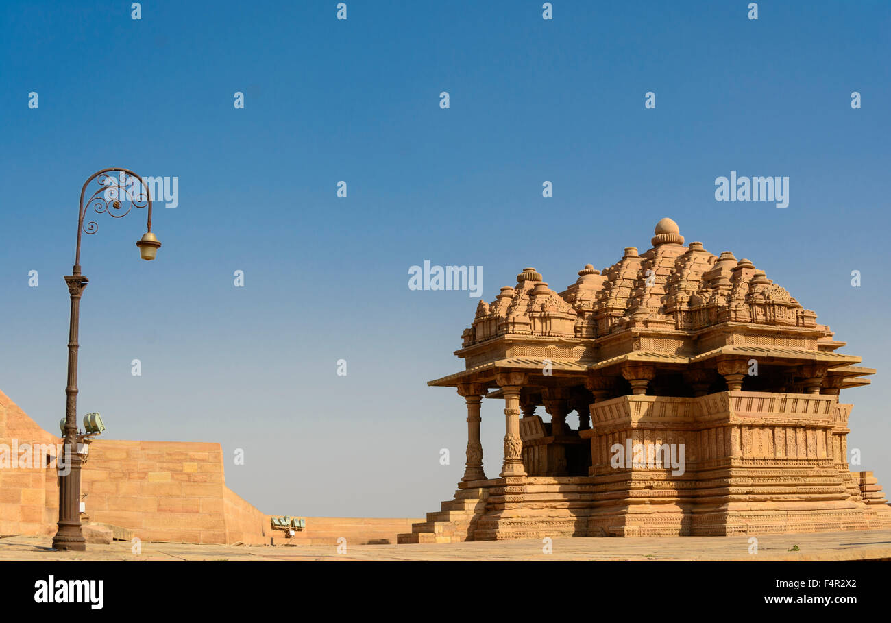 Sas-Bahu ka mandir, or Sahastrabahu Temple, Gwalior Stock Photo - Alamy