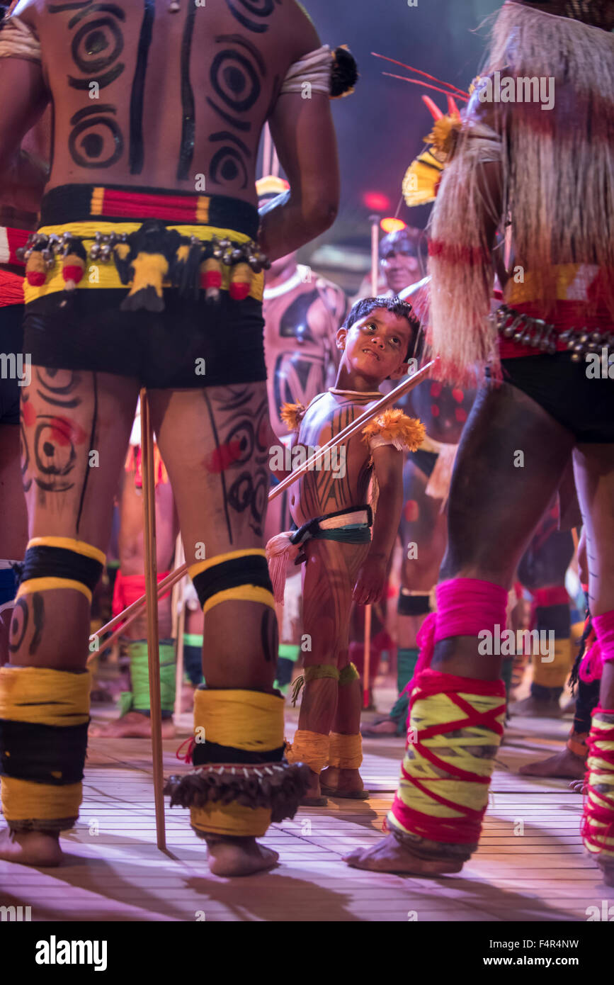 Kuikuro hi-res stock photography and images - Alamy