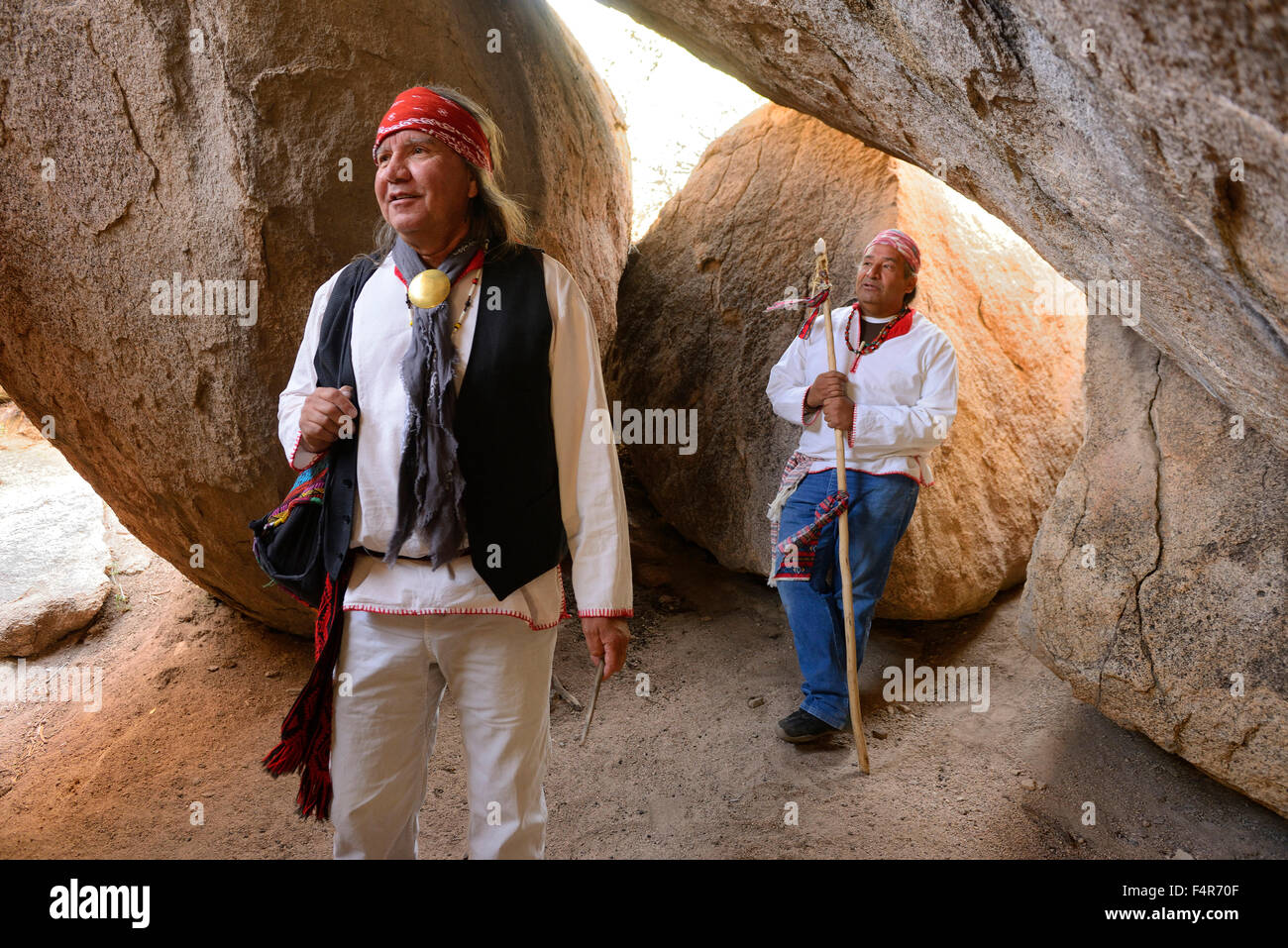 Apaches hi-res stock photography and images - Alamy