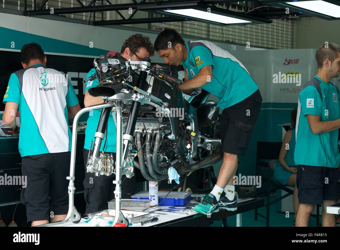 Malaysia malaysian mechanic hi-res stock photography and images - Alamy