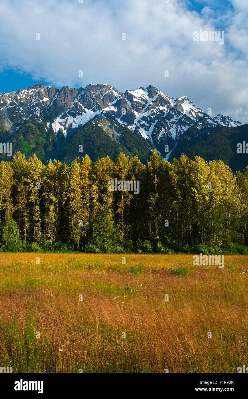 Mainland mountains hi-res stock photography and images - Alamy