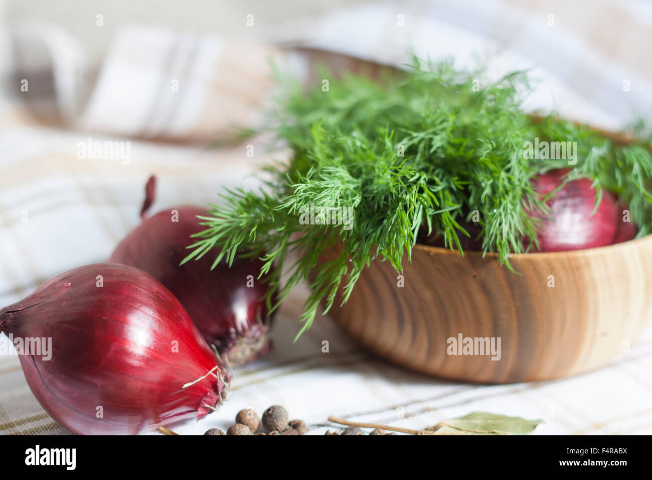 Dill and onions Stock Photo - Alamy