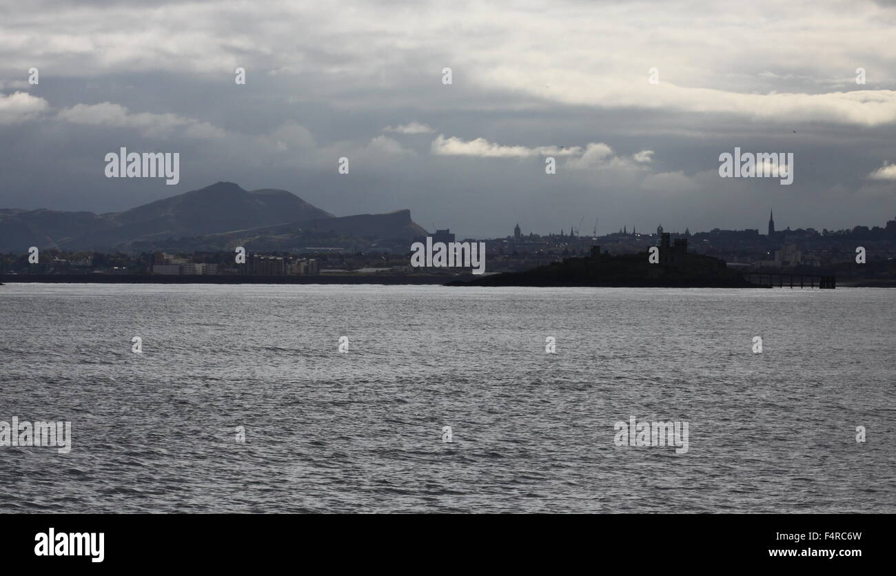 Inchmickery scotland hi-res stock photography and images - Alamy
